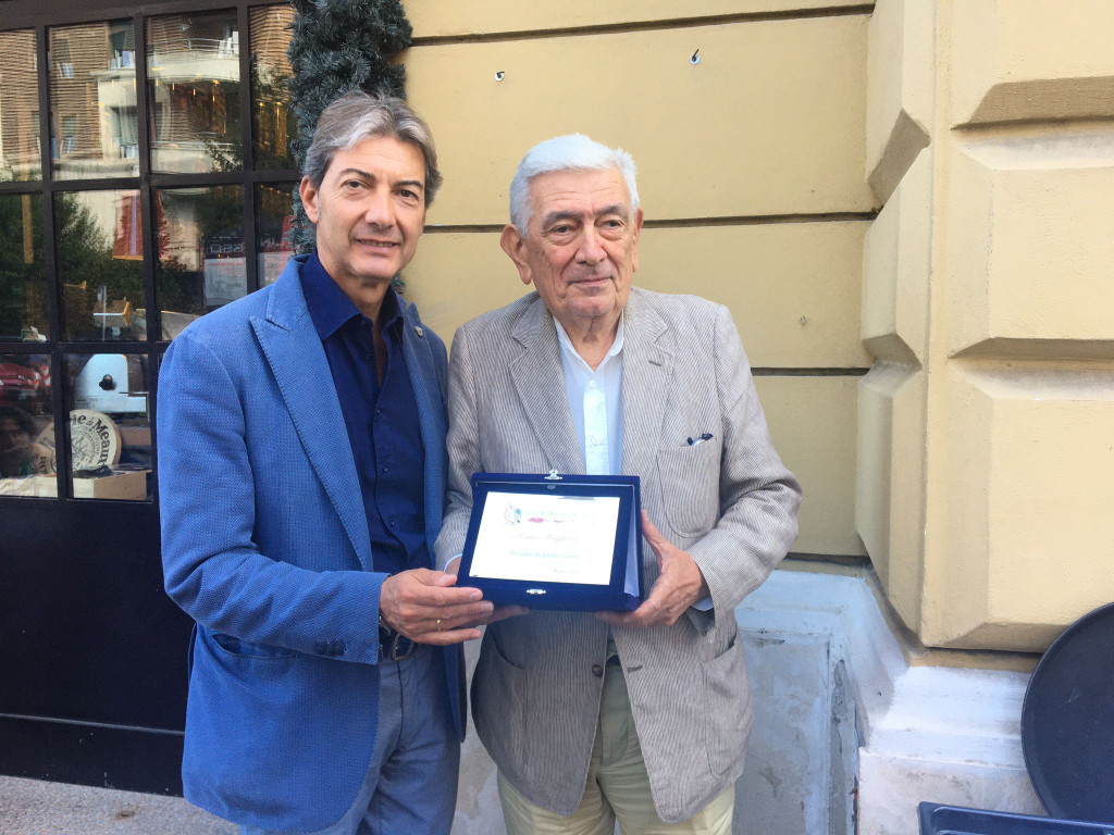 Consegnata la targa a Maffucci per i 50 anni d’iscrizione all’albo ...